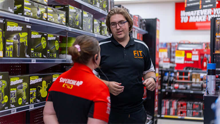 Merchandising Articles: Expert Tips and Insights